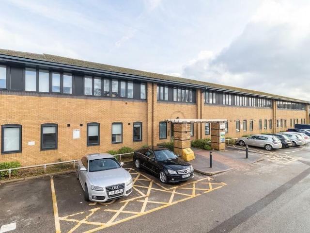 Beecroft Court, Cannock WS11, Room to rent, £600 pcm | PrimeLocation