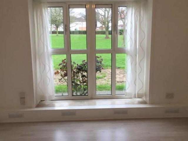 Beehive Lane, Ilford IG1, 1 bed flat to rent, £1,299 pcm | PrimeLocation
