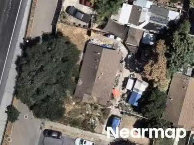 Beemer Ave