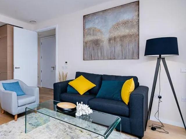 Beer + Burger, 1 York Way, London, N1C 4AS, United Kingdom | 1 bed apartment for rent #115327824 | Rentberry