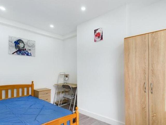 Beeston, Queens Road, Nottingham, 1 Bedroom Property