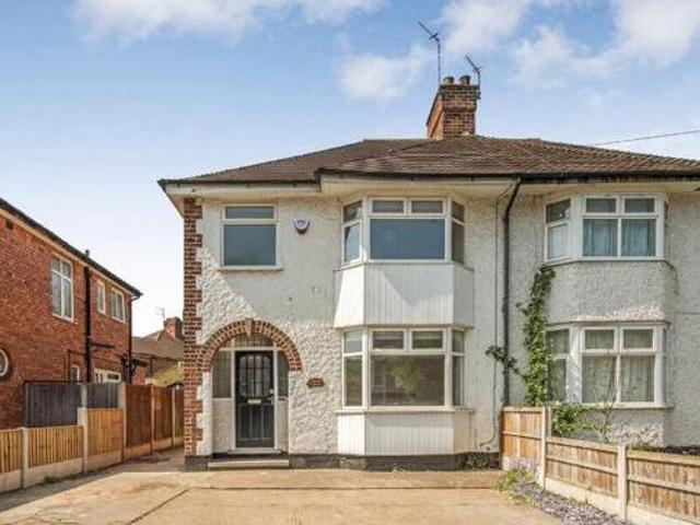 Beeston, Queens Road East, Nottingham, 4 Bedroom House