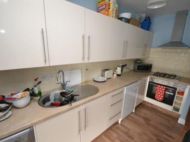 Beeston Road 6 bed house share to rent £2,730 pcm £630 pw
