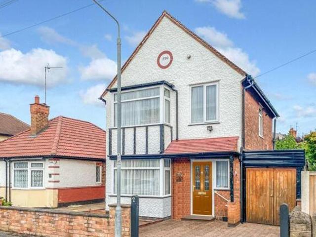 Beeston, Scott Avenue, Nottingham, 3 Bedroom Detached