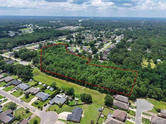 Behind Southern Oaks Dr, Cantonment, FL 32533