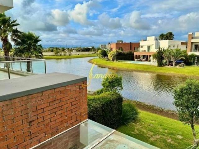 BEIRA DE LAGO, VISTA PANORÂMICA com 04 suites