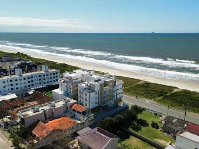 Beira mar! Apartamento com 52 m² e 2 quartos à venda em Bal. Albatroz