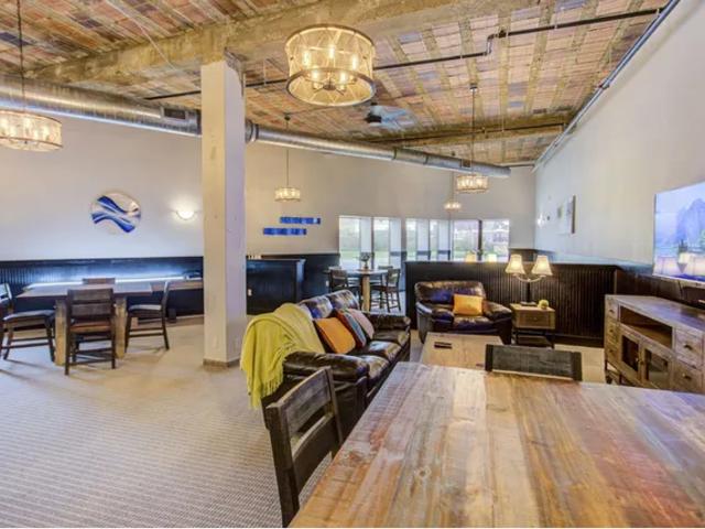 Bekins Luxury Lofts 1 Bedroom Apartment for Rent at 301 Wesley Pkwy, Sioux City, IA 51103