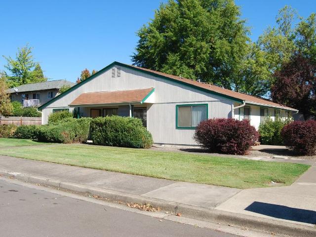 BEL247 1 Bedroom Apartment for Rent at 247 Lorraine Ave, Eagle Point, OR 97524