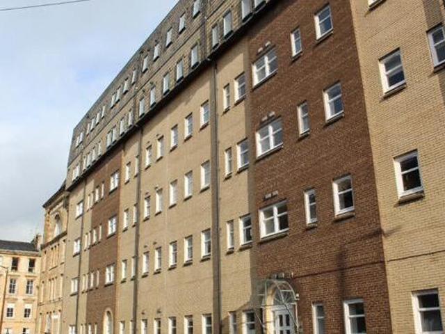 Beltane Street, Charing Cross, 2 Bedroom Flat