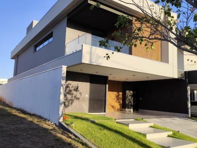 Belvedere 2 Belvedere 2