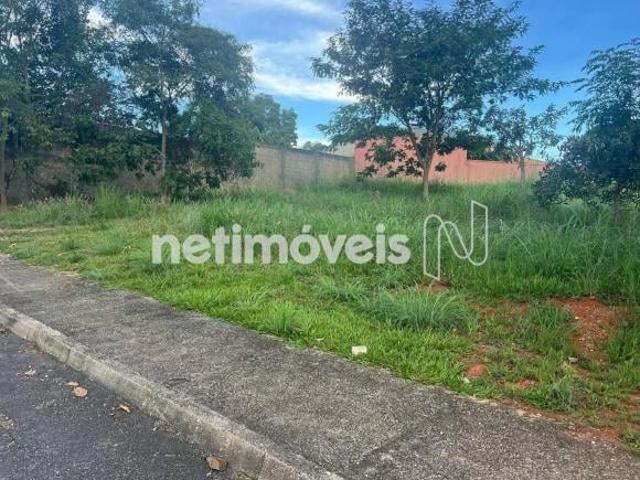 BELVEDERE GREEN, lote plano de esquina com 804,47m2