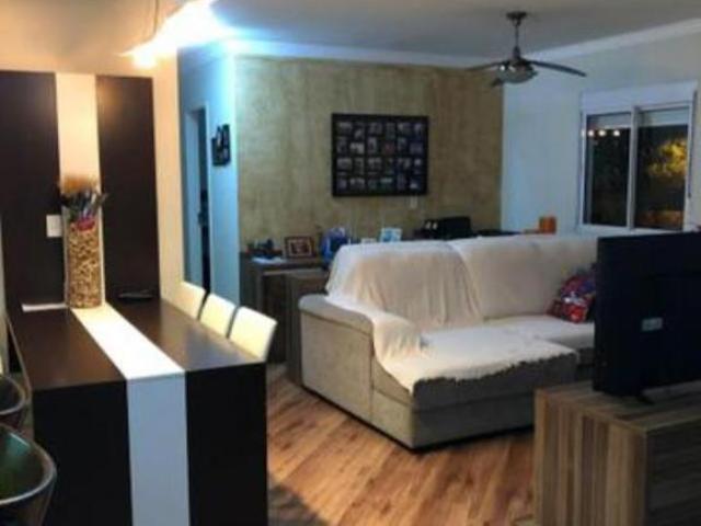 Belvedere Lindo, bem decorado, bem localizado com churrasqueira! Oportunidade!
