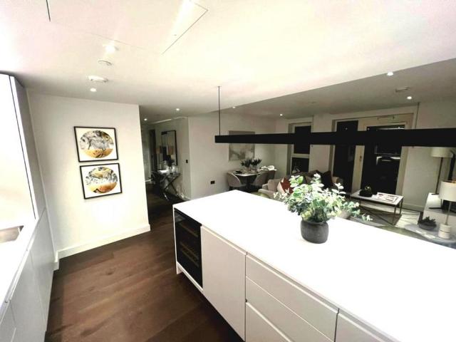 Belvedere Row Apartments London W12 2 bed flat to rent £3,800 pcm £877 pw
