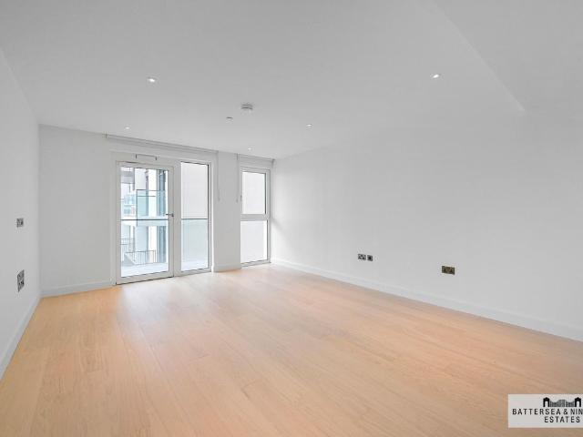 Belvedere Row, White City Living W12, 2 bed flat to rent, £3,800 pcm | PrimeLocation
