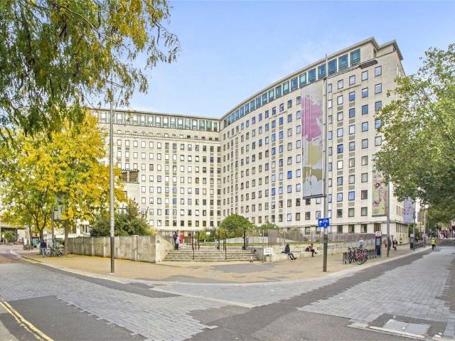 Belvedere Road, Waterloo SE1, 2 bed flat to rent, £3,700 pcm | PrimeLocation