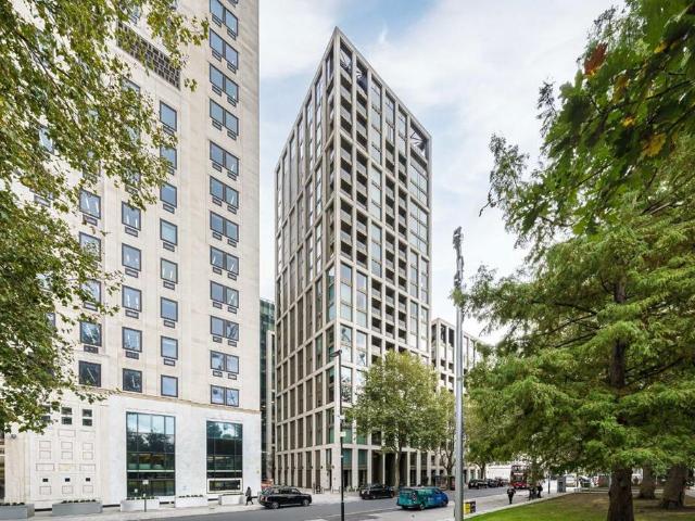 Belvedere Road, London SE1 2 bed flat to rent £6,000 pcm £1,385 pw
