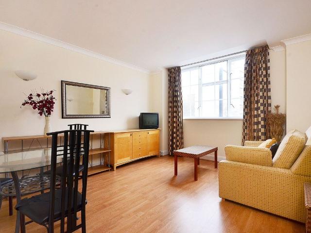 Belvedere Road, South Bank, London SE1, 1 bed flat to rent, £2,400 pcm | PrimeLocation