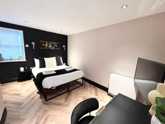 Belvedere Terrace, Brighton BN1, 1 bed flat to rent, £1,450 pcm | PrimeLocation