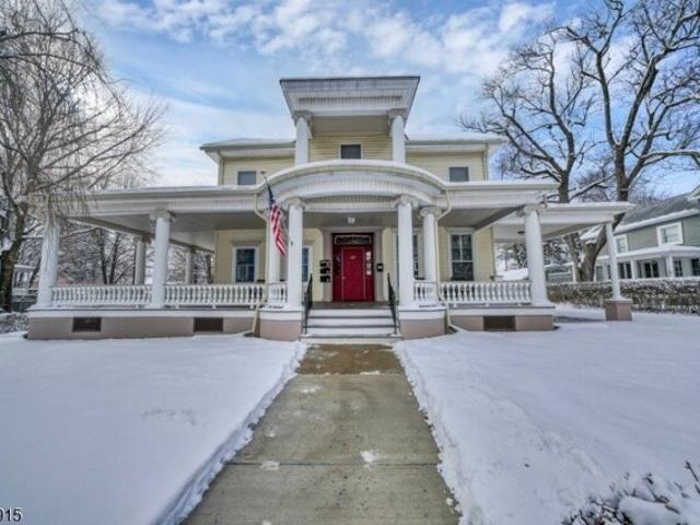 Belvidere Ave, Washington, Home For Sale