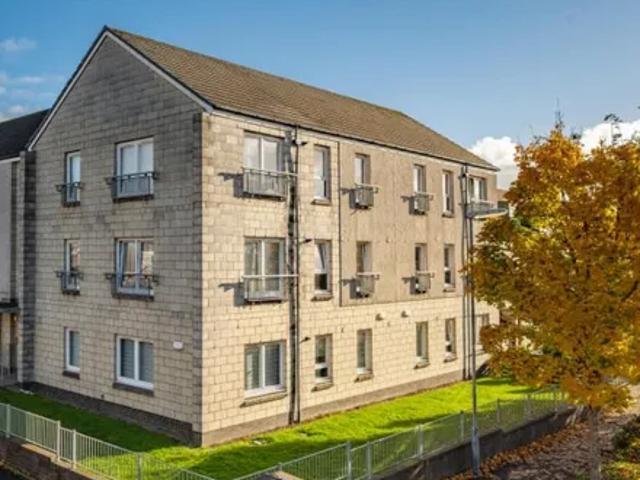Belvidere Gate, Glasgow, G31 4PB, United Kingdom | 2 bed apartment for rent #167548674 | Rentberry