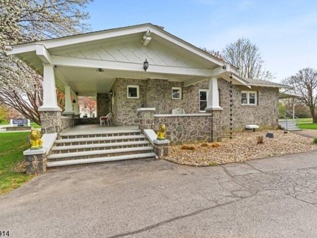 Belvidere Rd, Lopatcong, Home For Sale