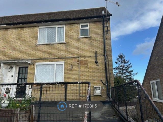 Belvoir Drive, Kettering NN15, 3 bed maisonette to rent, £845 pcm | PrimeLocation