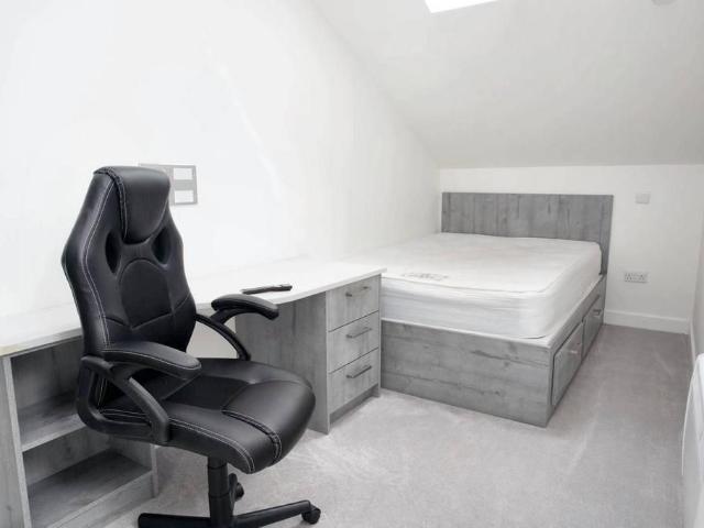 Belvoir Street, Leicester LE1, Room to rent, £695 pcm | PrimeLocation