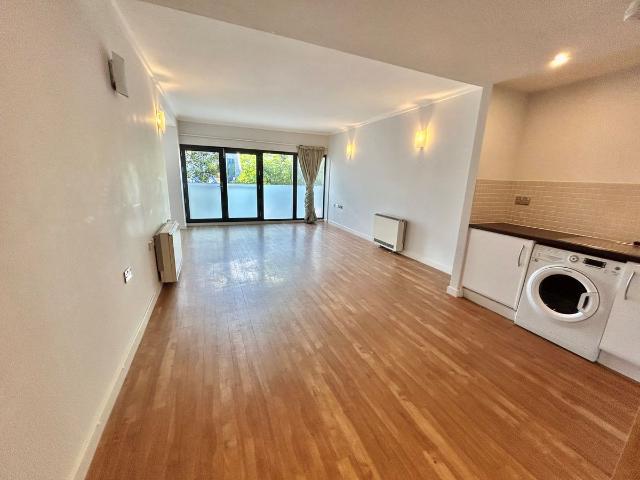 Belward Street, Nottingham NG1, 2 bed flat to rent, £950 pcm | PrimeLocation