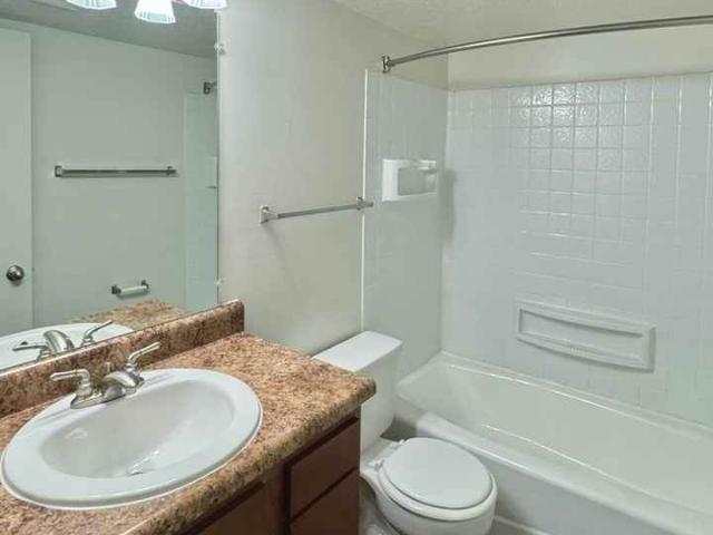 Bel Court Apartments Studio Apartment for Rent at 2306 Village Ct, Omaha, NE 68144