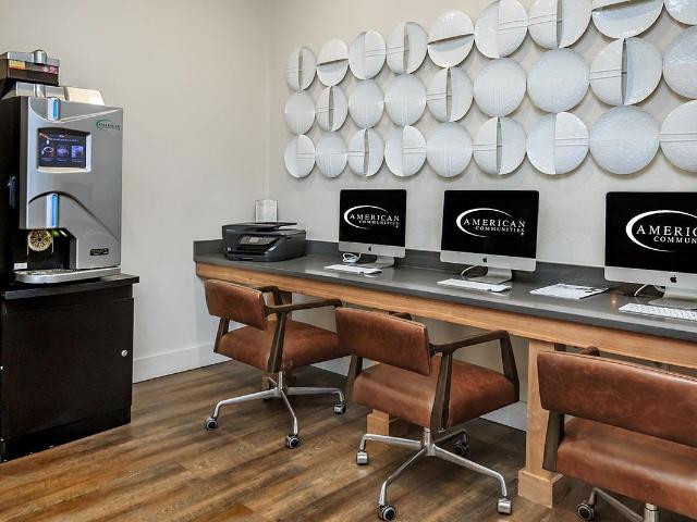 Bel Air Downtown 1 Bedroom Apartment for Rent at 1410 1410 K Avenue Suite #1105A, Plano, TX 75074 Briarwood