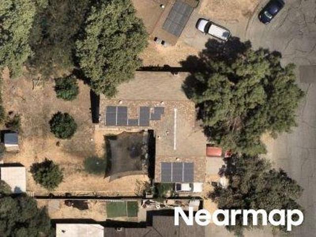 Bel Air Dr