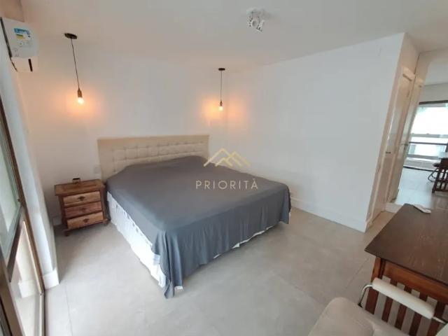 Belíssimo apartamento Jardim Oceânico. Quadra da Praia! Ótima localização!