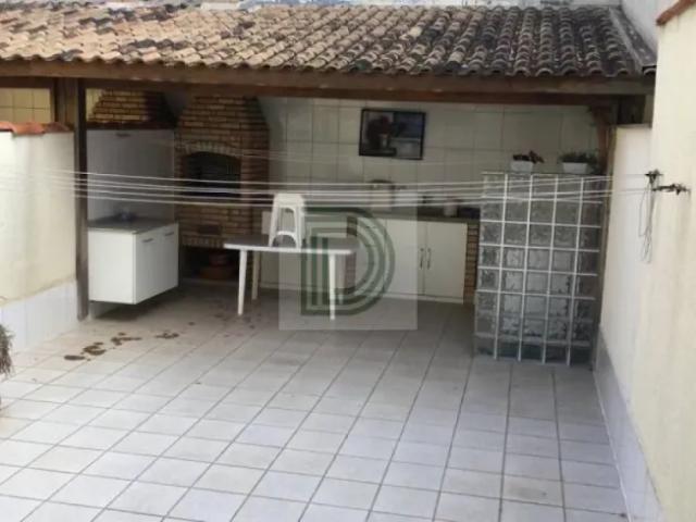 Belíssimo Sobrado à Venda no Jardim Bonfiglioli 3 Suítes