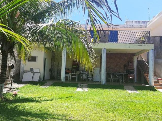 BELA CASA 3 QUARTOS NA LAJE