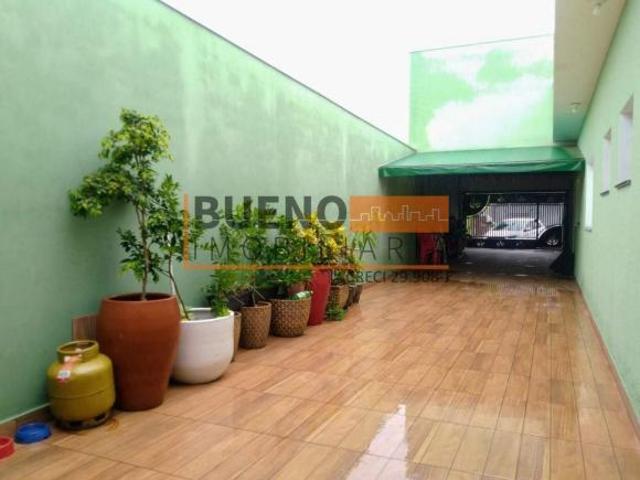 Bela casa com 2 dormitórios, cozinha em conceito aberto, à venda, 125 m² por R$ 448.000 Jardim Ger
