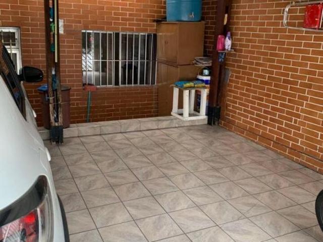 Bela casa a venda