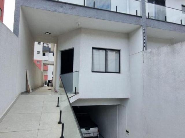 Bela casa a venda