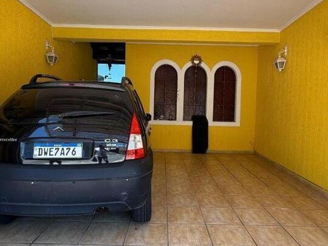 Bela casa a venda