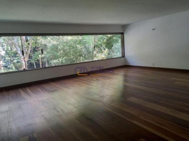 Bela casa á venda Chácara Monte Alegre