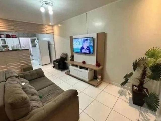 BELA CASA A VENDA EM CARAPICUIBA
