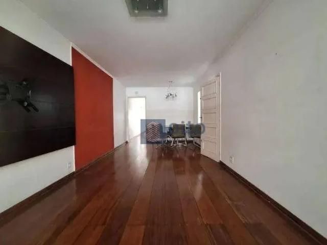 Bela casa à venda na Vila Madalena
