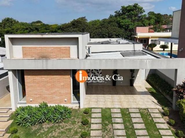 BELA CASA ALTO PADRÃO EM CONDOMINIO