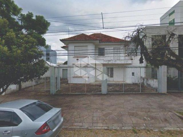 Bela Casa Bairro Petrópolis em Excelente Localização!