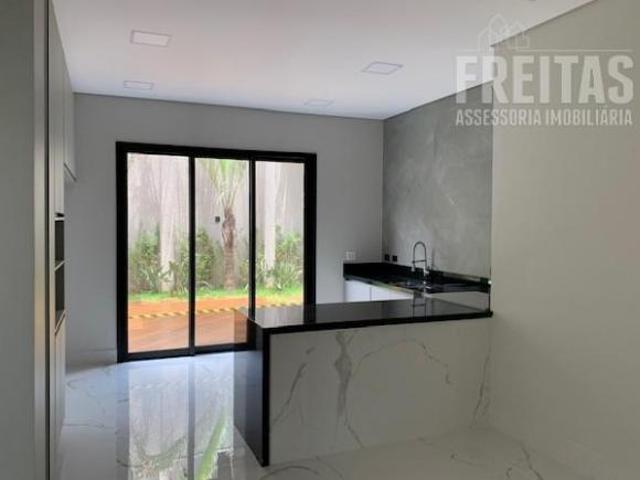 BELA CASA NOVA A VENDA EM ALPHAVILLE RESIDENCIAL TAMBORÉ 11