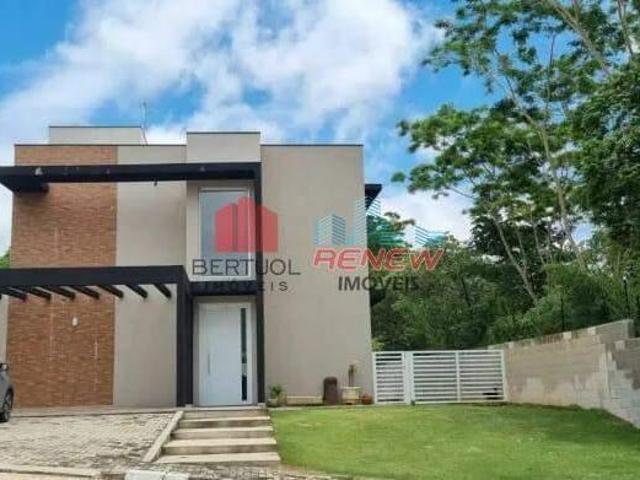 Bela casa no Condomínio Villa D' oro