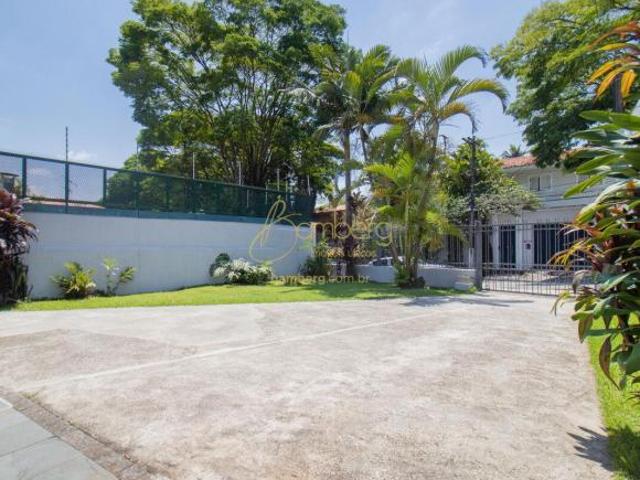 Bela casa no Jardim Leonor