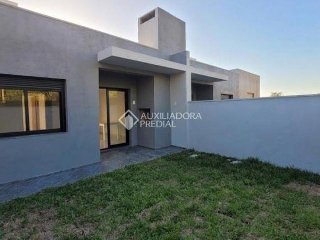 Bela casa plana à venda na Encosta do Sol