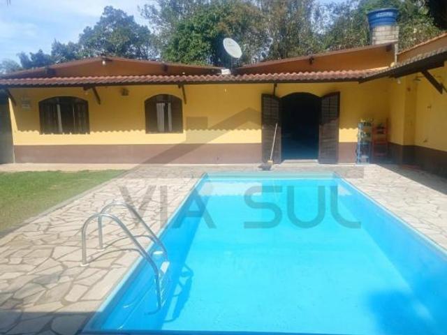 BELA CHÁCARA À VENDA EM JUQUITIBA, ÓTIMA LOCALIZAÇÃO