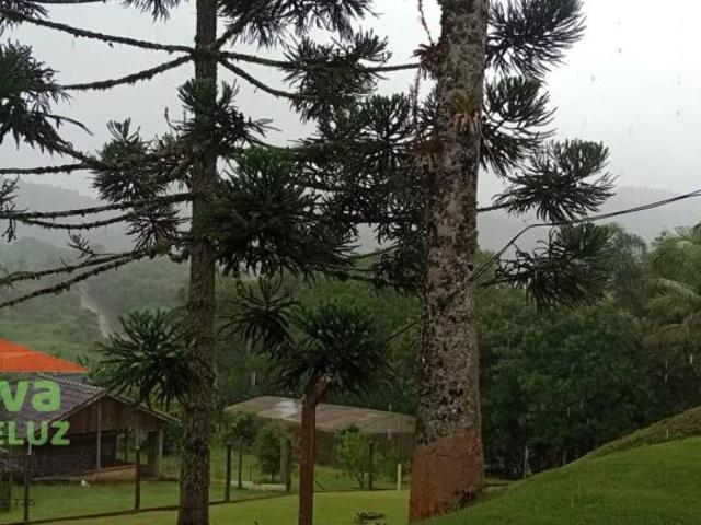 BELA CHÁCARA PARA VENDA EM TAPIRAÍ
